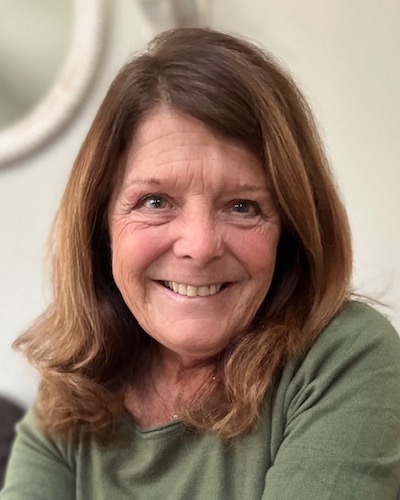 A Critical Link: Field Supervisors Support Teachers-in-Training Through ...